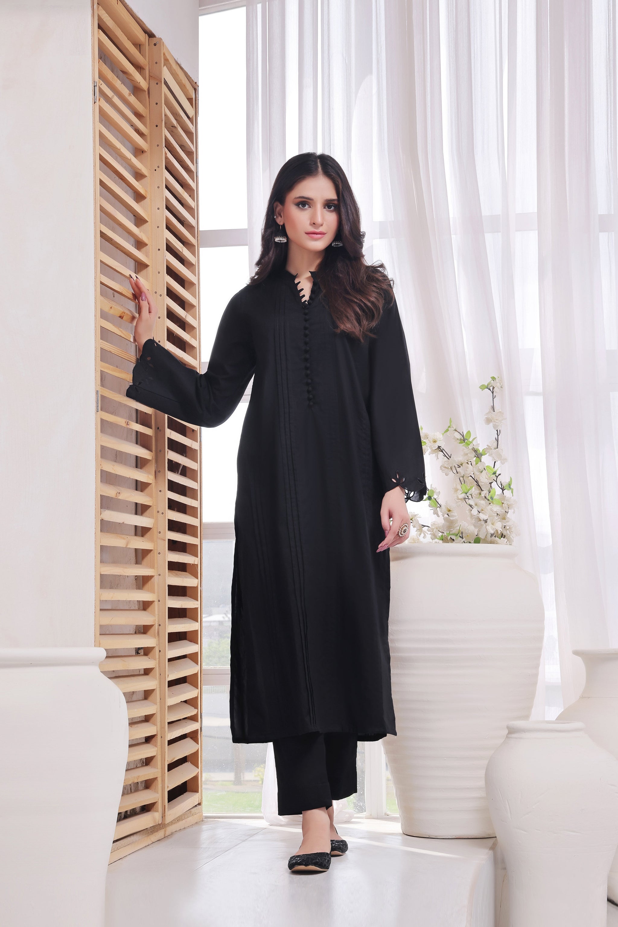 Buy Luxeurs Ready to Wear Raven Embroidered Lawn 2PC Dress